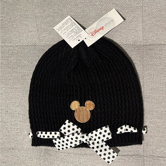 Disney | Accessories | Disney Mickey Beanie | Poshmark